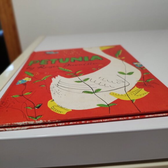 Other | Vintage Kids Hardcover Book Petunia By Roger Duooisimgood ...